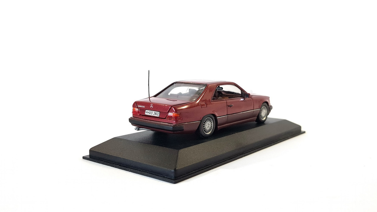 300 CEBRG302 resize — Postimages