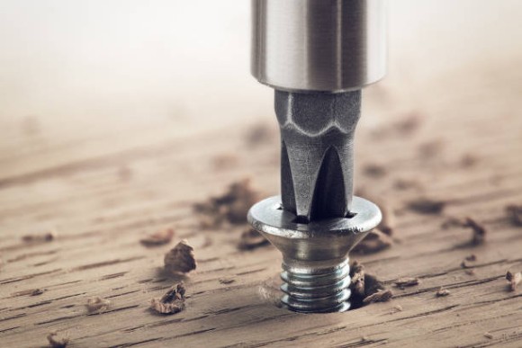 How to Hide a Screw in Wood: A Simple Guide - Global Woodworking Hub