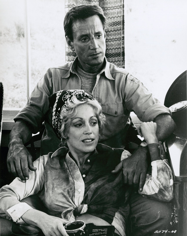 JAWS - Rare Photos, Frame Grabs, Images, Behind-The-Scenes Pics, etc... - Page 26 - Classic ...