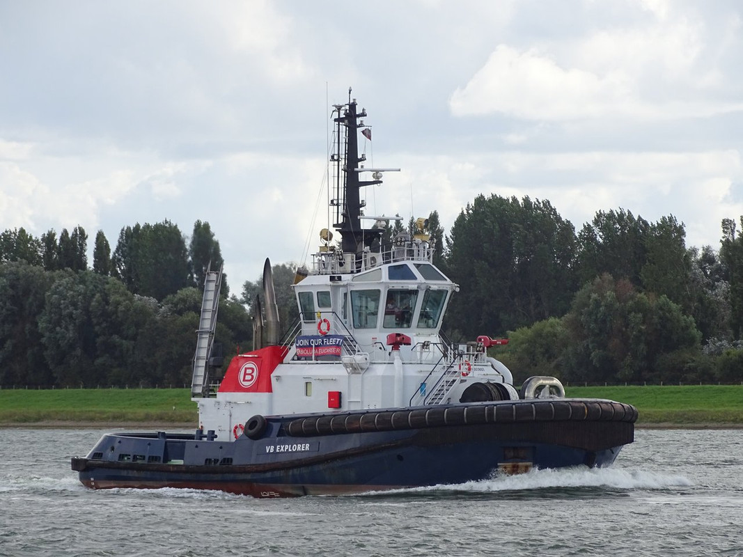 Spotten in De Hoek. - Pagina 670 - SCHEEPVAART FORUM