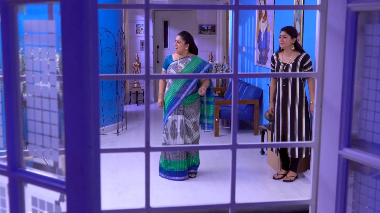 Roopashree big navel slip in saree mp4 snapshot 00 00 406 — Postimages