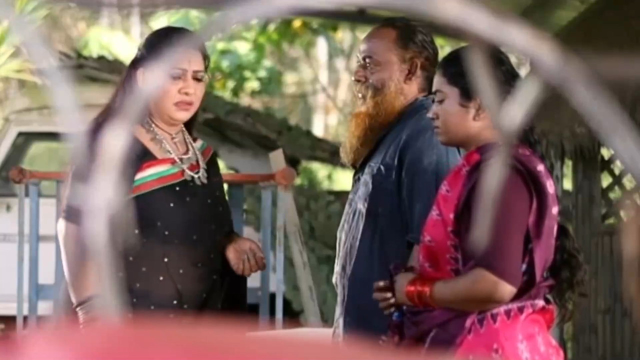 Beena Antony Rare Navel show mkv snapshot 00 05 776 — Postimages