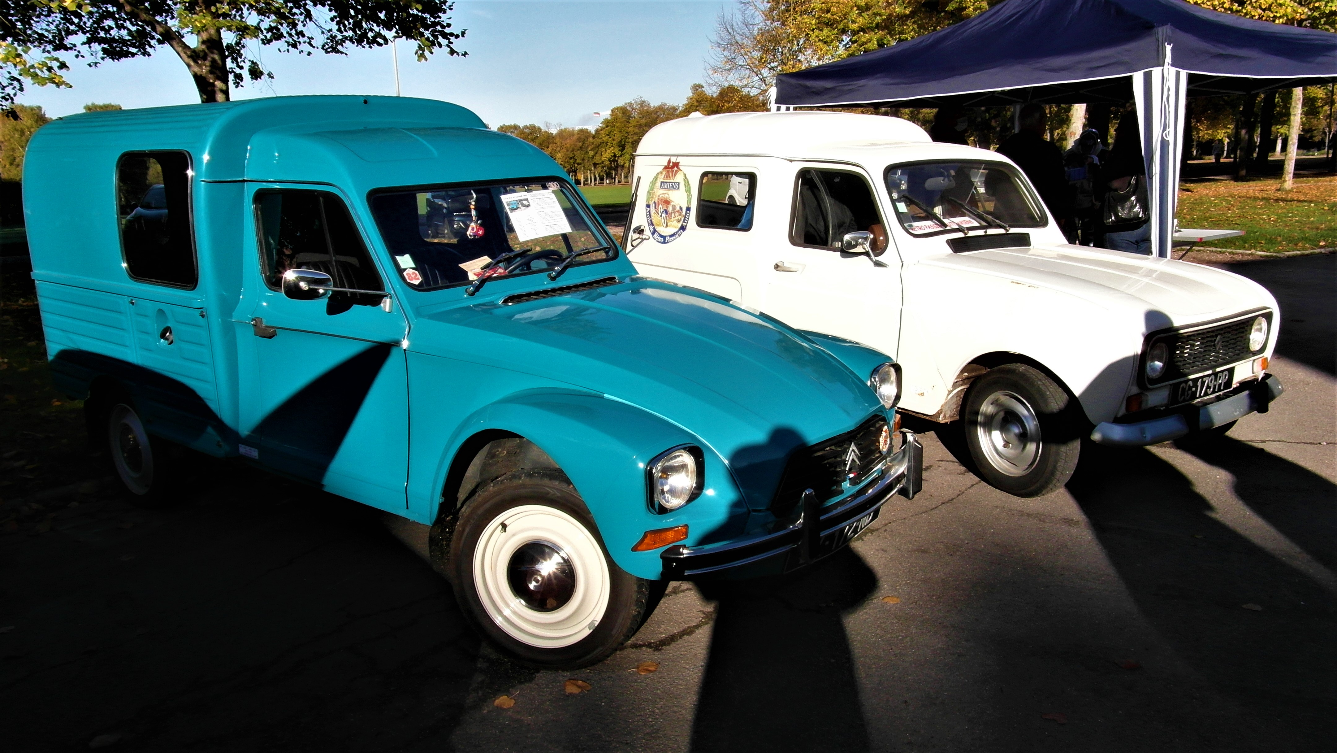 SAM 0748 — Postimages