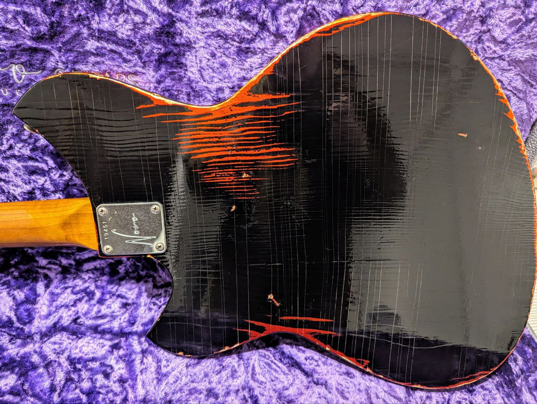 Traded Novo Custom TCS Bull Black over Candy Apple Red with Hardcase ...
