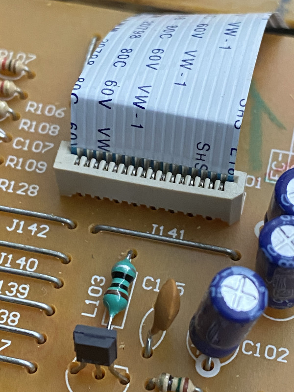 How to Remove Connectors from Circuit Board (White and Ribbon Style ...