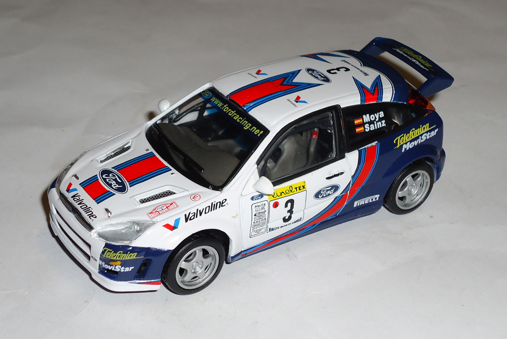 Ford Focus WRC ( Sainz 2000) — Postimages