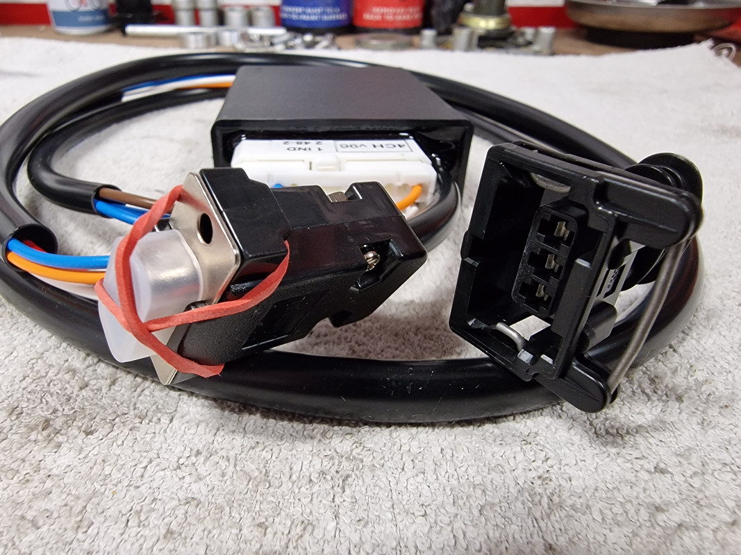 Connectors close up — Postimages