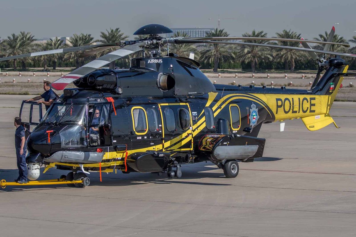 Kuwait Air Show photos - Lightning and JP preserved aircraft added ...