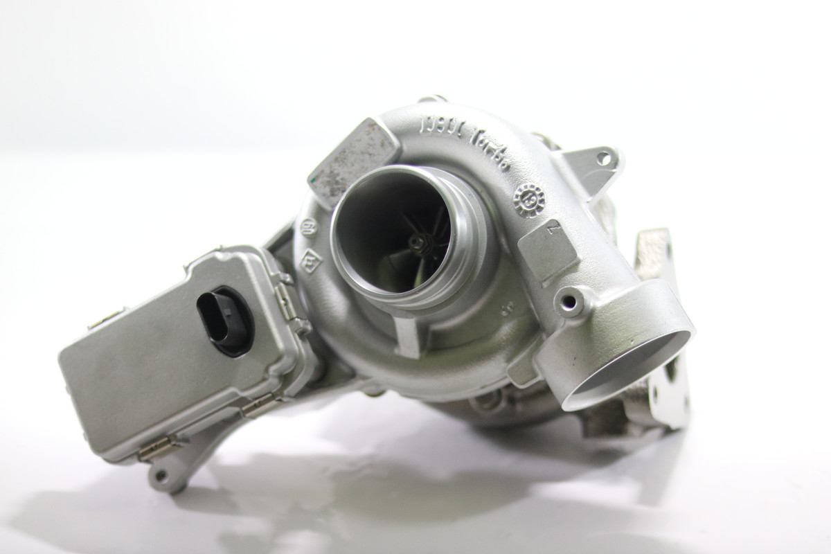 Turbocharger for Mercedes C180CDI / 200CDI Sprinter AL0059 VV21 ...