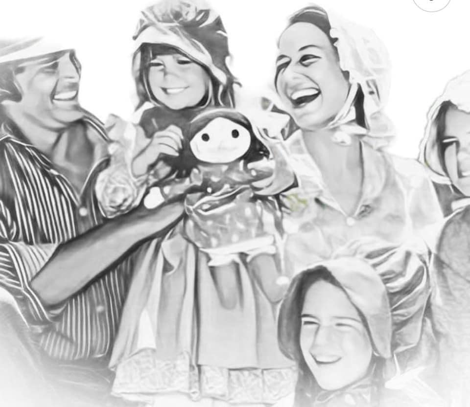 What s that baby button eyes — Postimages