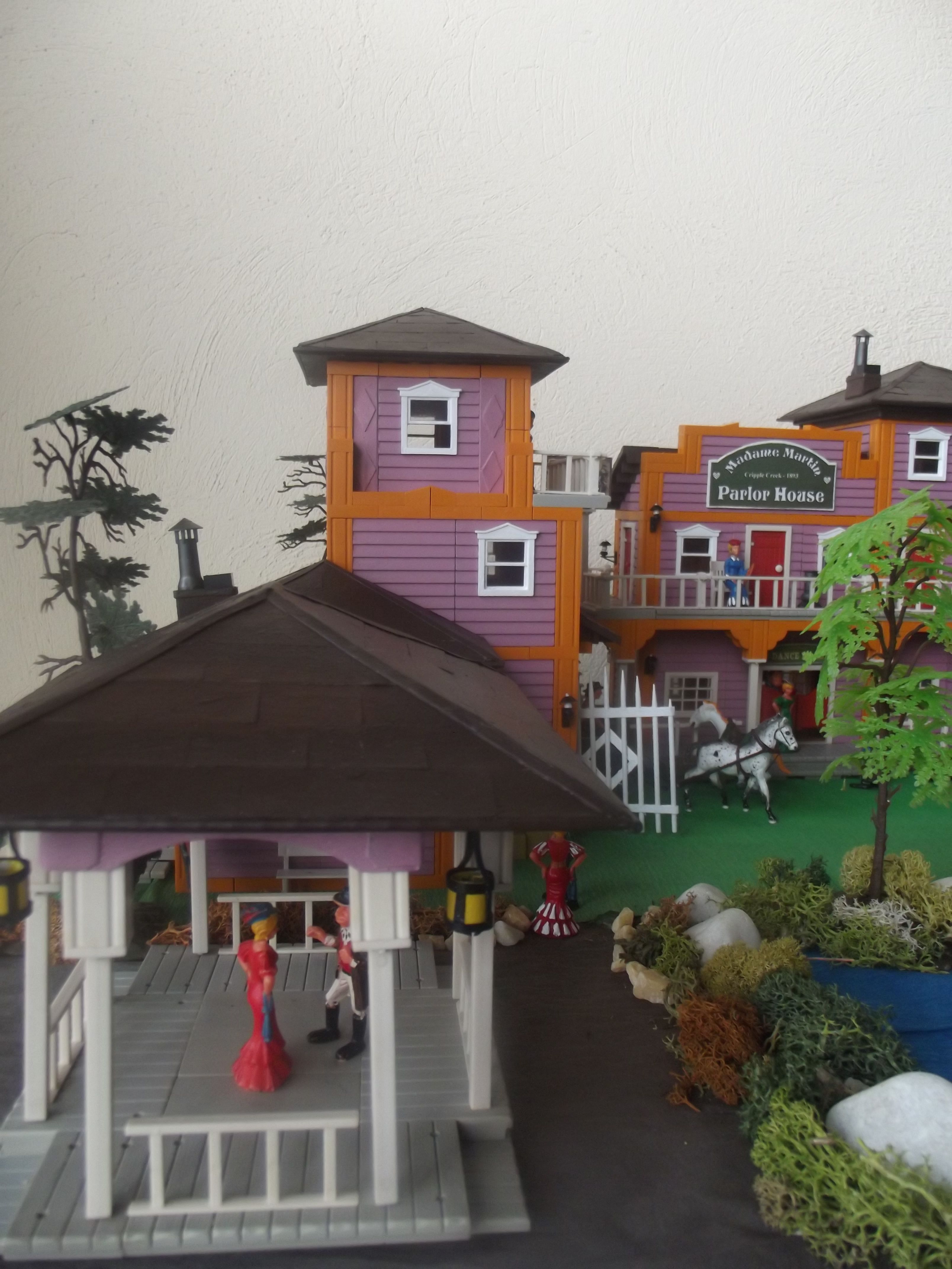 Front 01 — Postimages