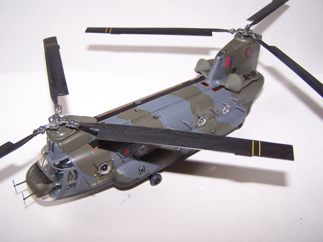 Tim builds Chinook Bravo November - COMPLETED - Falklands War 40th ...