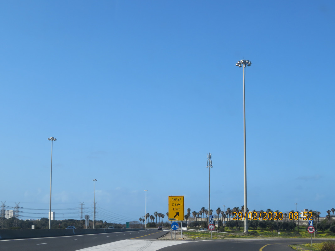 Lighting-Gallery.net - Lanterns/Lantern on the way back and forth to ...