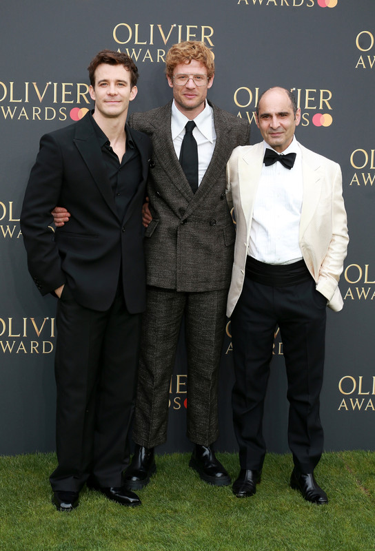 Luke Thompson 001 — Postimages