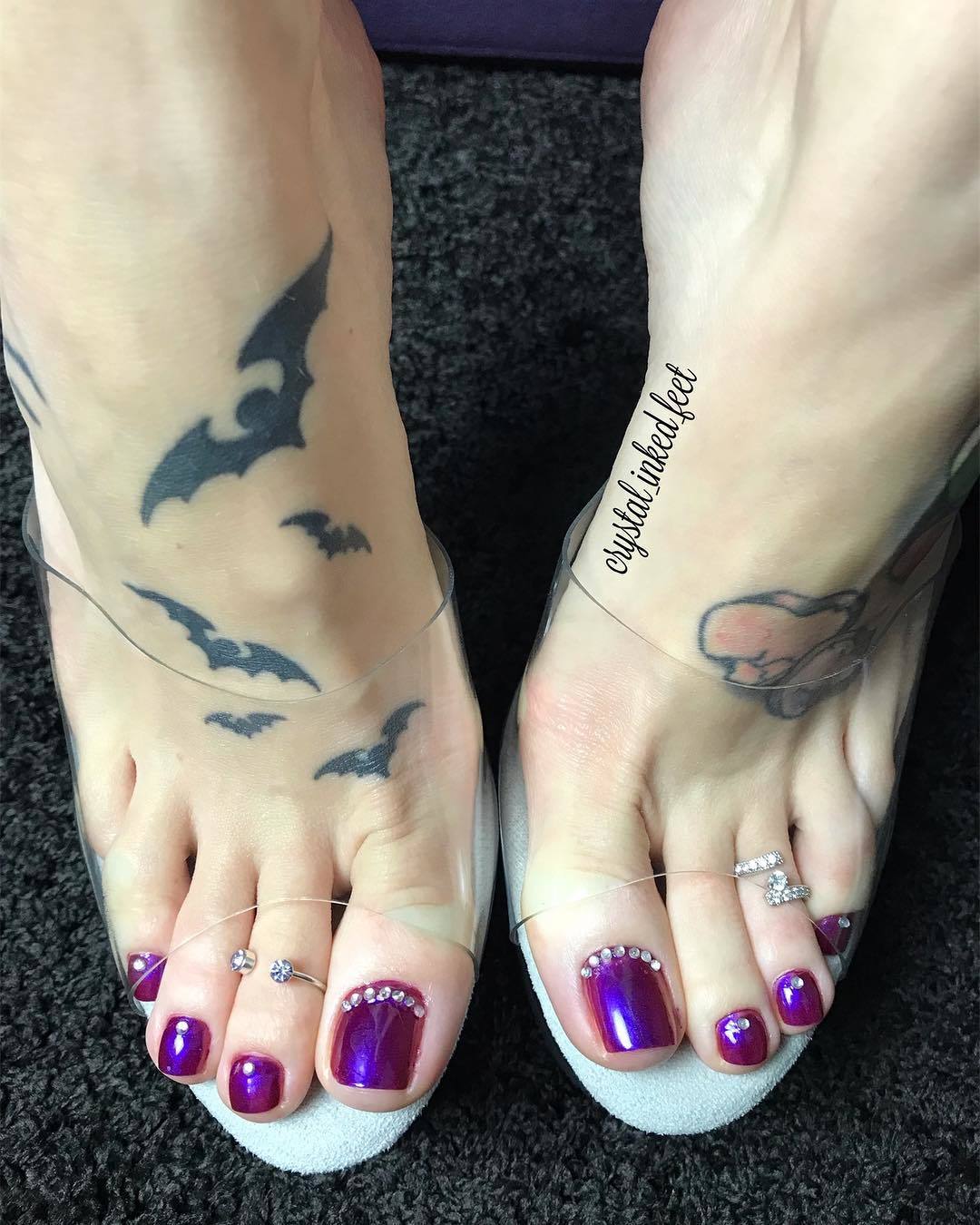 Crystal Inked Feet 3942583 — Postimages