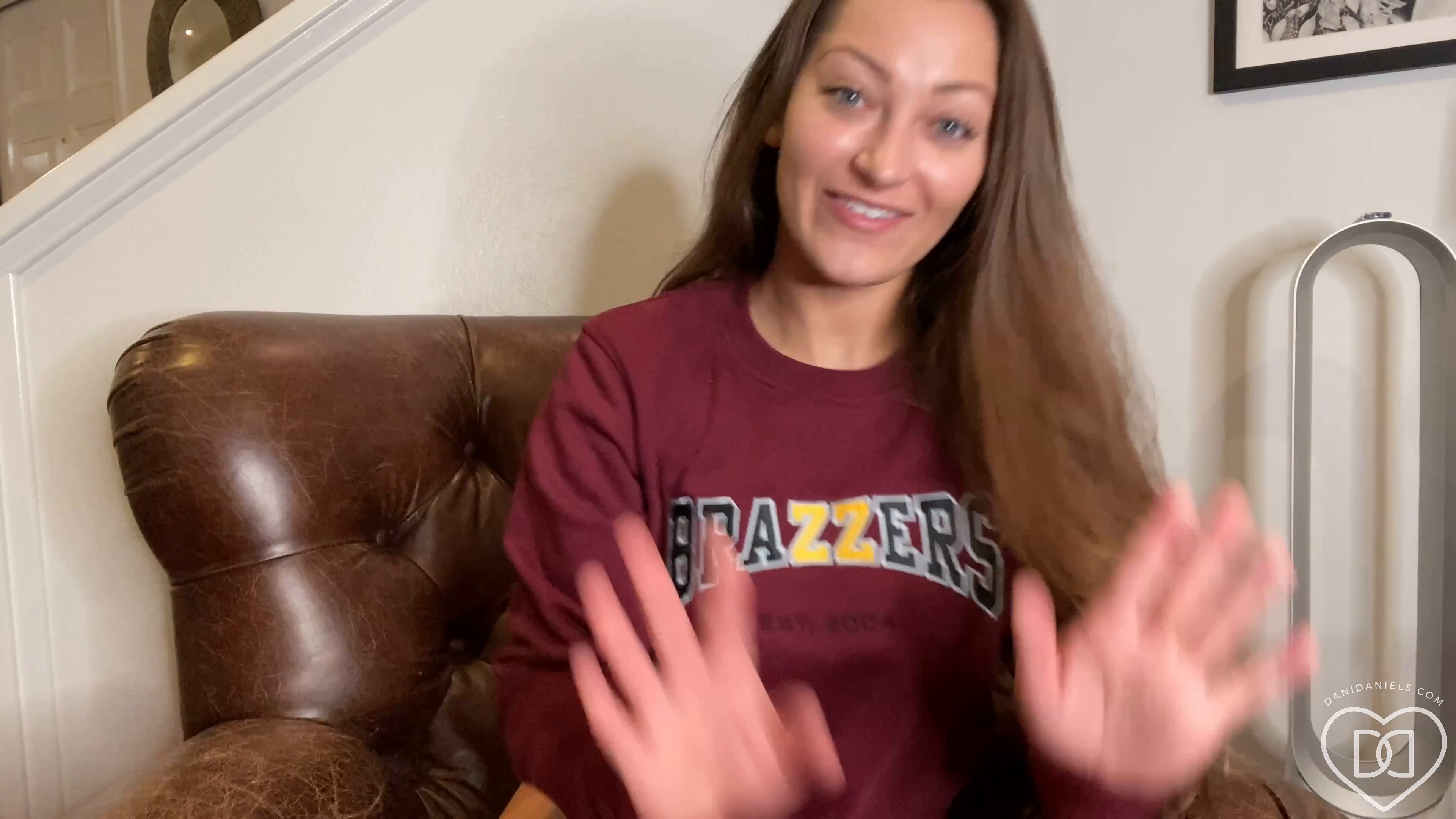 Dani Daniels Red Light Green Light JOI ONLYFANS mkv 0000 — Postimages