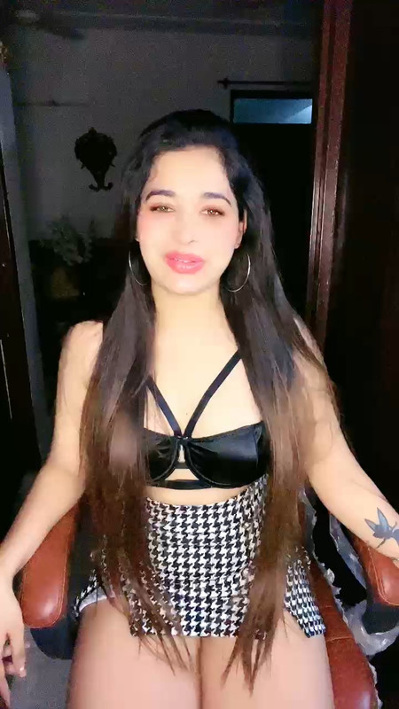 VERGENIYA Tango Live mp4 snapshot 00 44 990 — Postimages