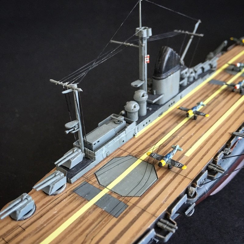 Revell 1/720 German Aircraft Carrier "Graf Zeppelin" (05055) - - The ...