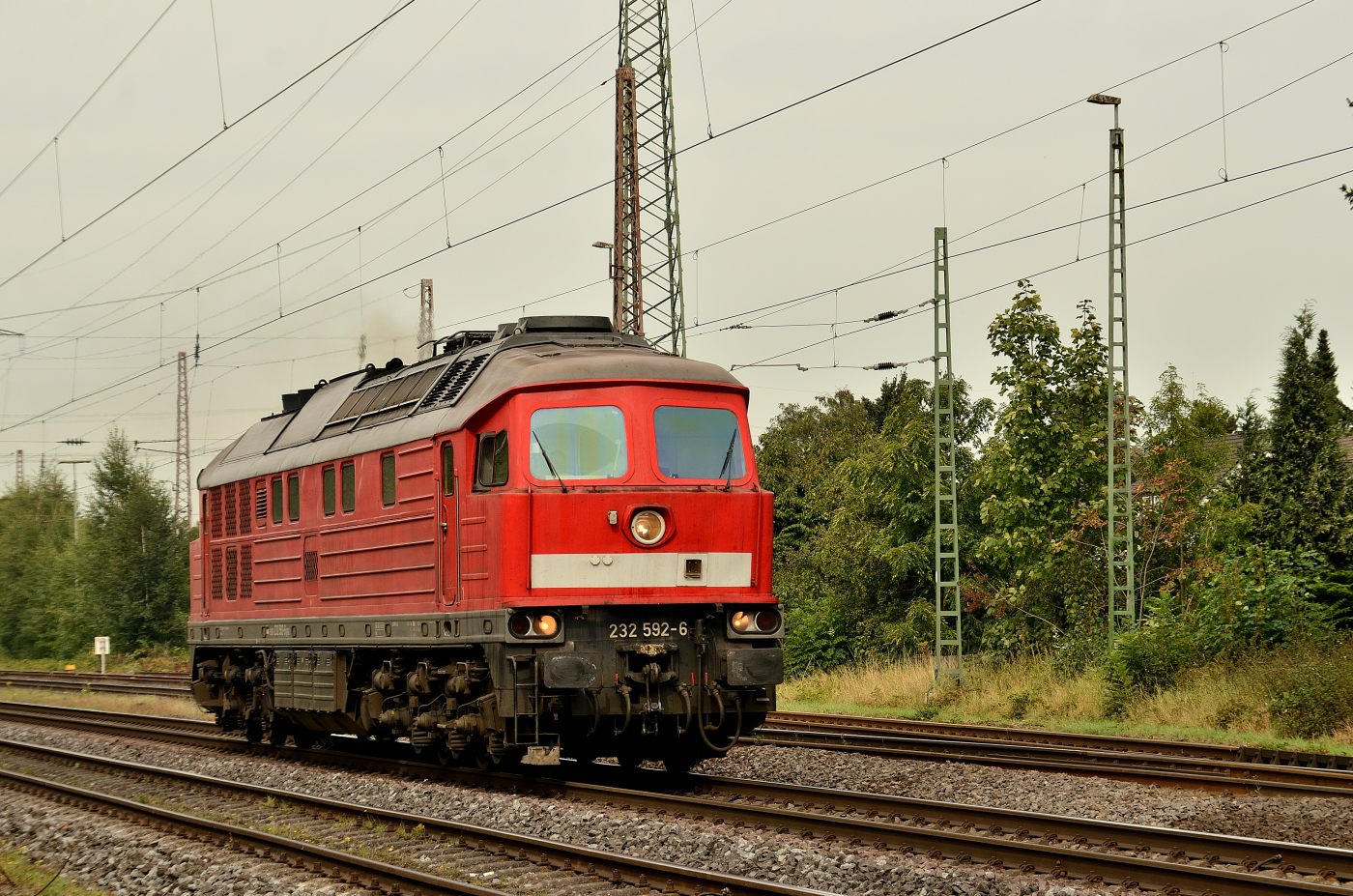 232 592 01 — Postimages