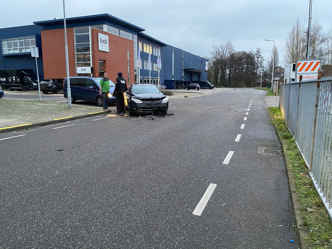 1808395 A 0371 4 FA5 B030 F83 AC6376499 — Postimages