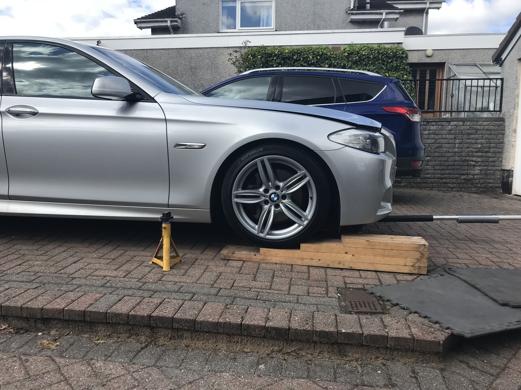 F10, F11 DIY Front Axle Jacking - F10, F11 and F07 Technical - Forum 5