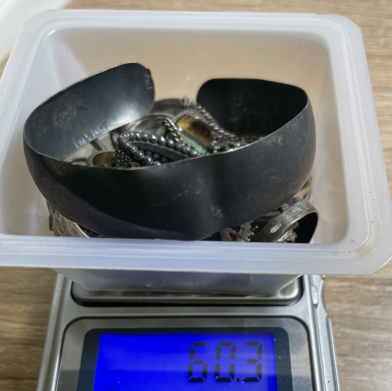 824 C44 D9 E0 D1 42 BA 9 EA4 C3 BD03 C2 E133 — Postimages