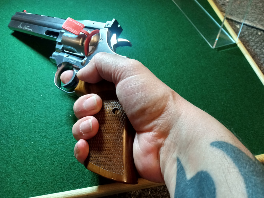 Kimpoi Grips 7 — Postimages