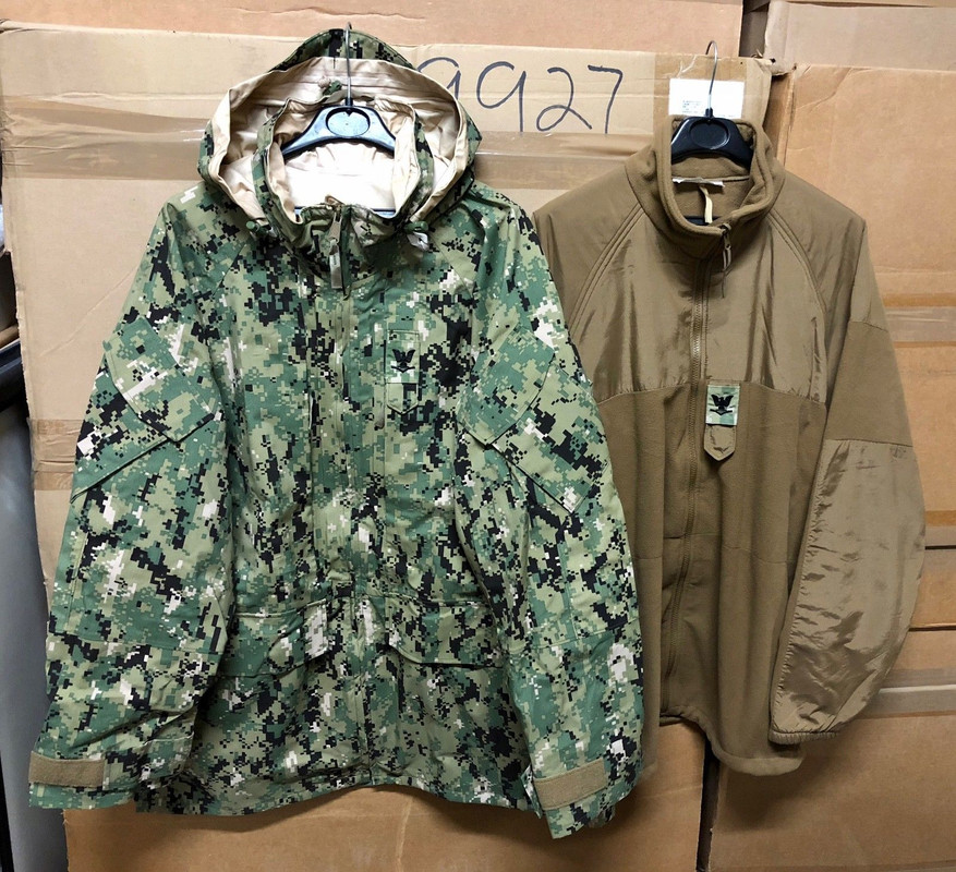 GORETEX SEALS US NAVY AOR2 NWU TYPE III APECS PARKA (1) — Postimages