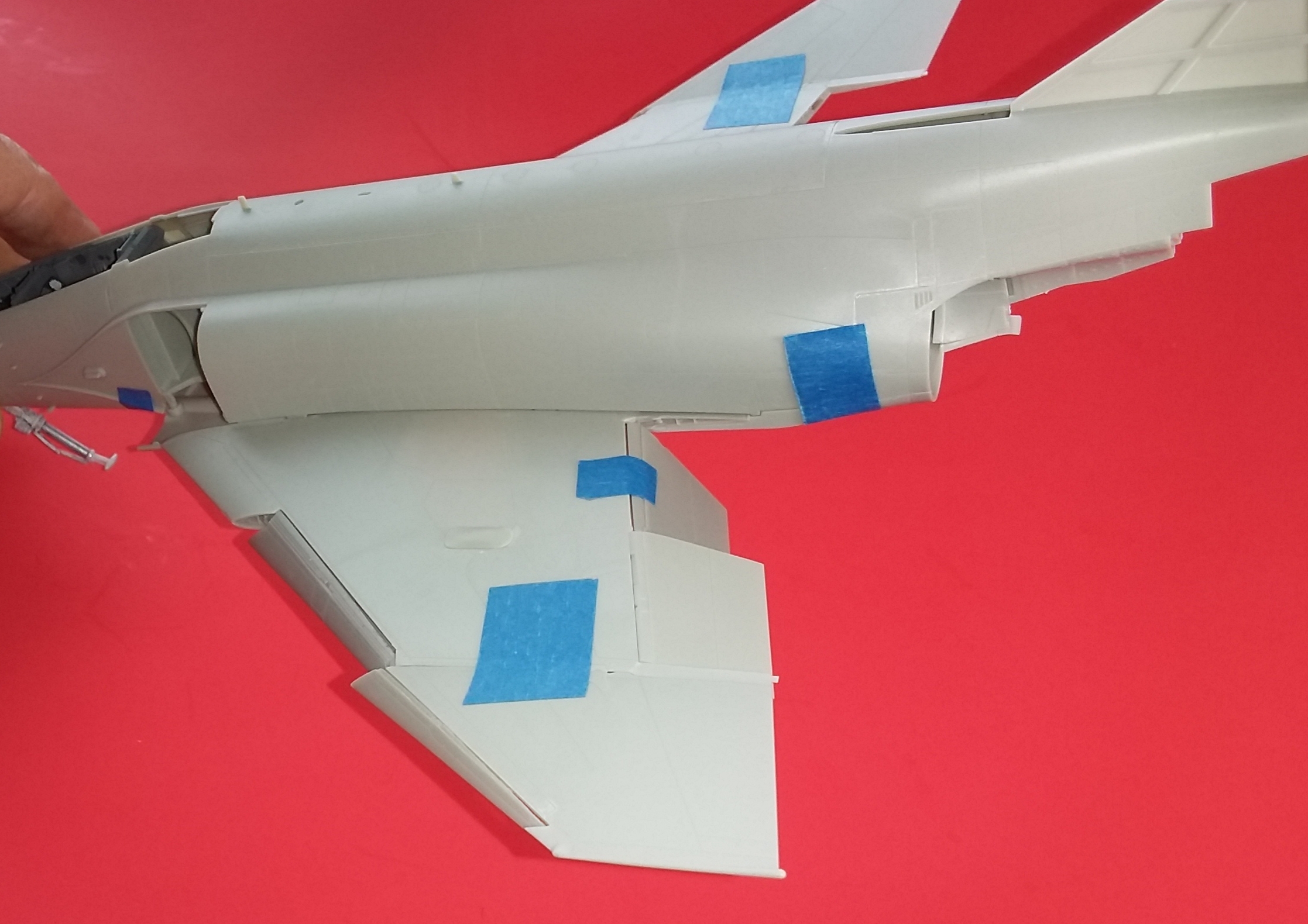 48 Tamiya F4 fuse wing layout top — Postimages
