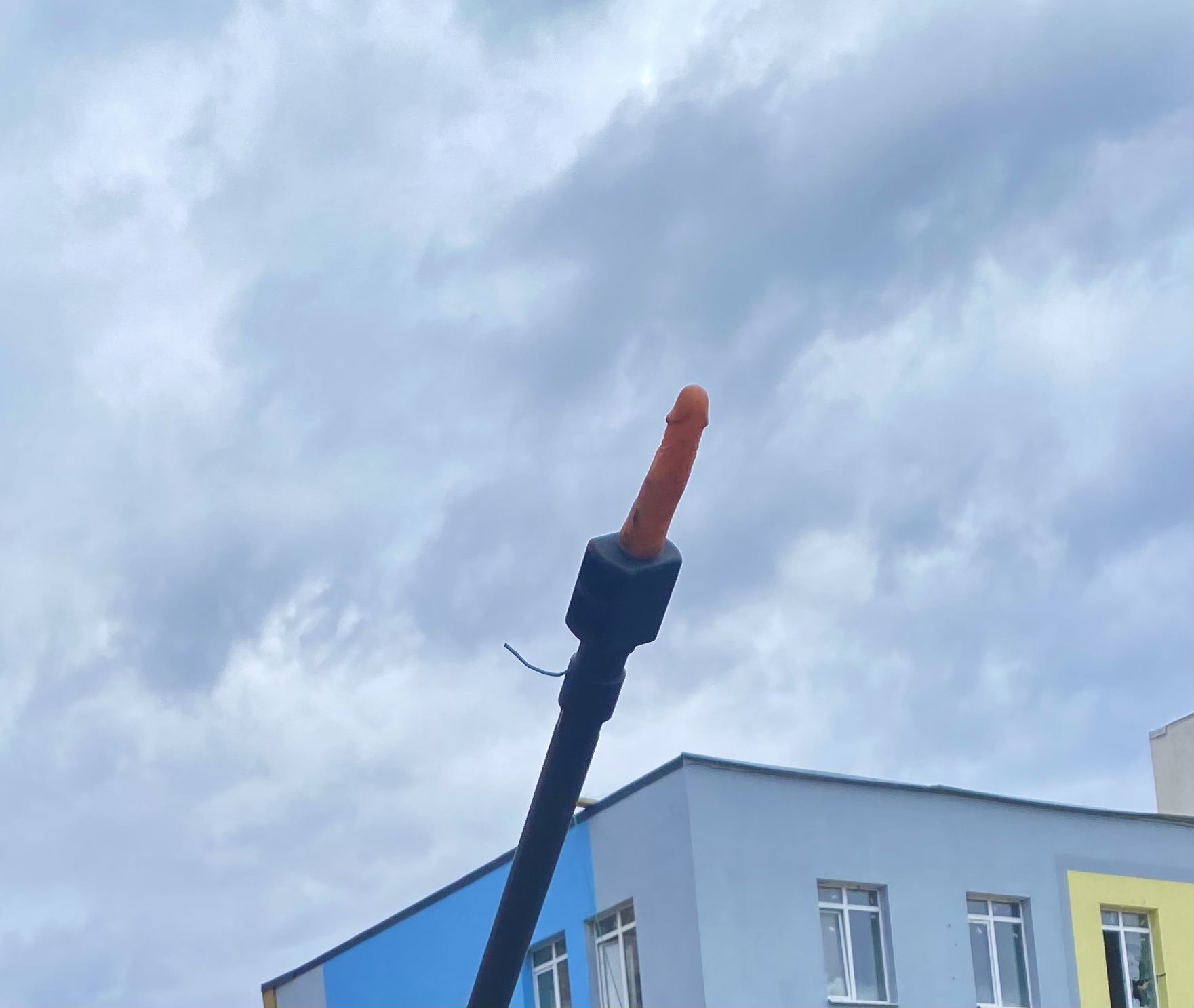 FQq Tz WWYAUb WGI — Postimages