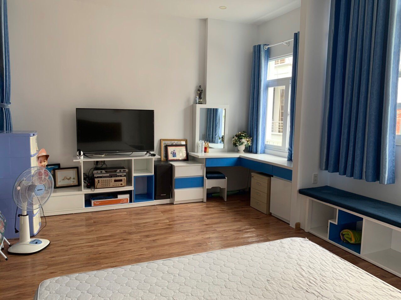 z3610992646352 2ca2667f1f7556c4a5967019fcf561c0 — Postimages