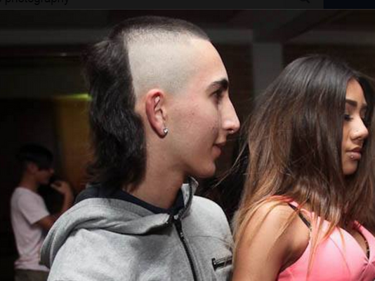 Hawkeye Hair v. Hockey Hair: Dawn of Mullets | The SuperHeroHype Forums