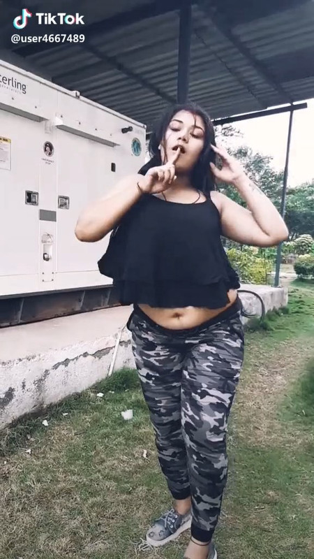 Chubby Desi Girl Big Boobs Navel And Ass In Tight Black Dress Mp4 Snapshot 00 03 684 — Postimages