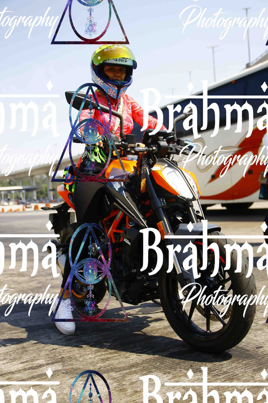 MG 2110 — Postimages