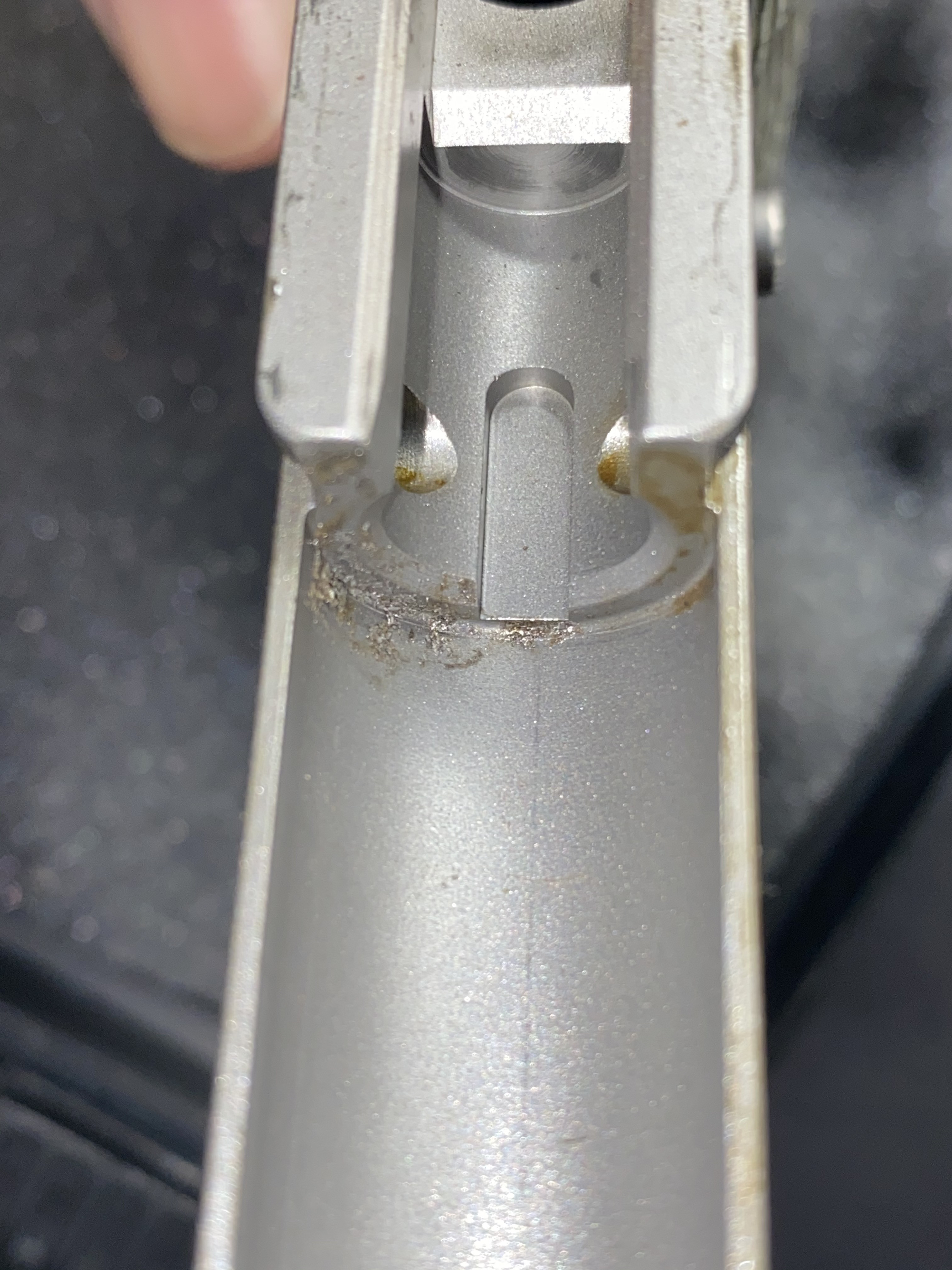 DGg Q3b20 SO2 RO7cx24 Zk LA — Postimages