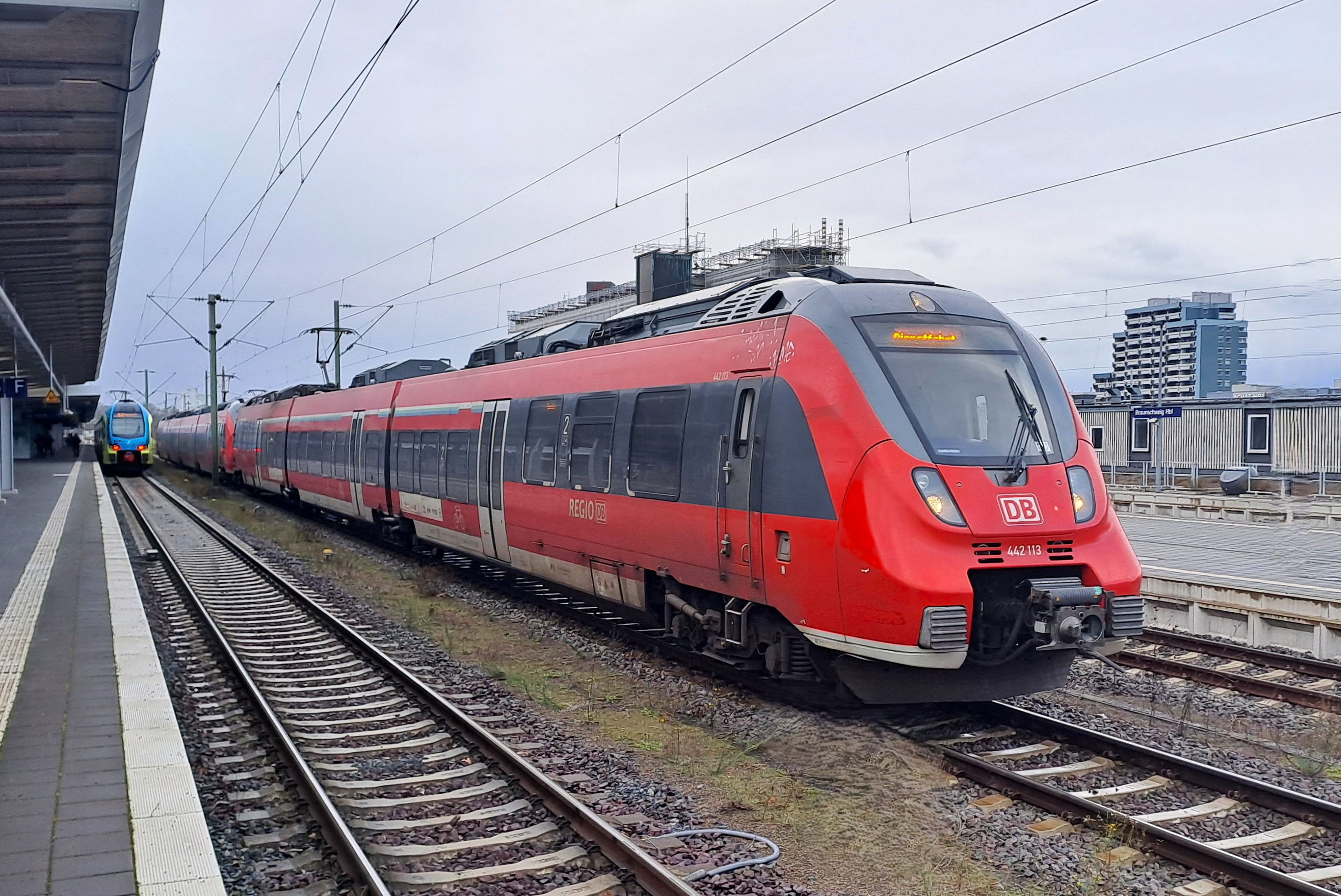 DSC 2275 — Postimages