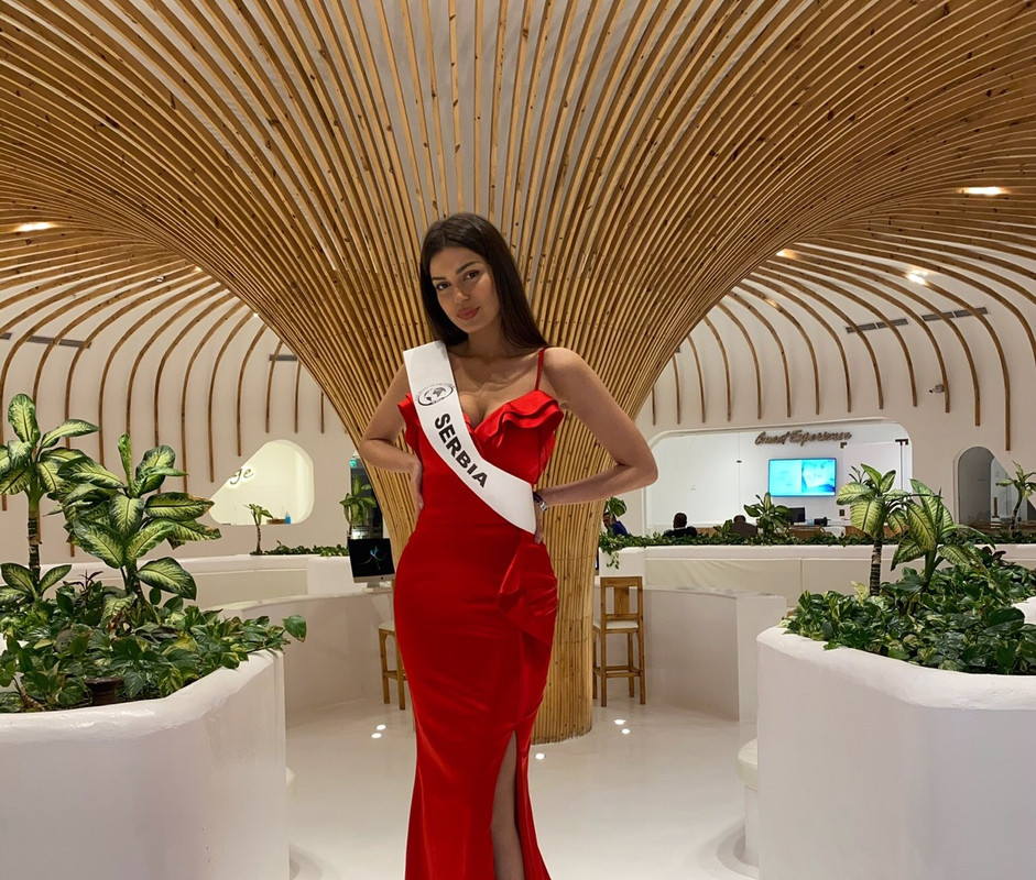 Anja Radić 4 — Postimages