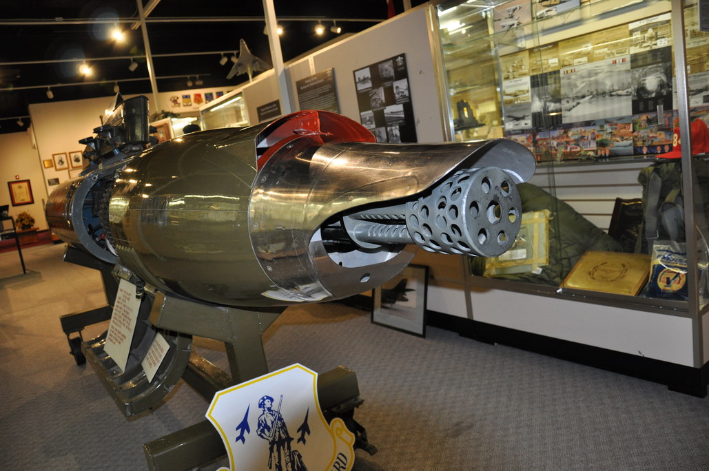 Gun Pods - Contenedores de armas de tubo del mundo