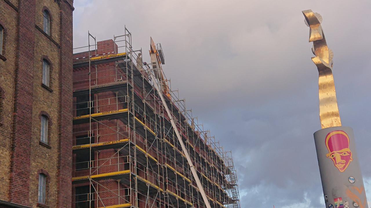 DSC 3140 — Postimages