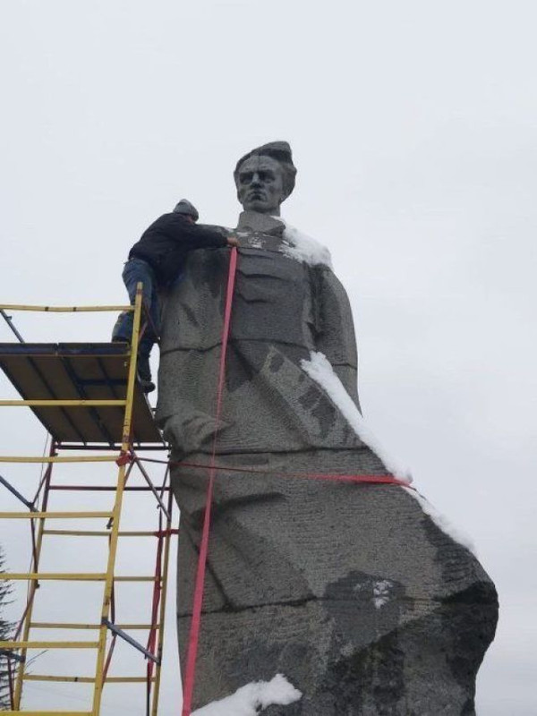 a00a 01995cb9bbc2c7fa2ffd58fe6e1550a2 — Postimages