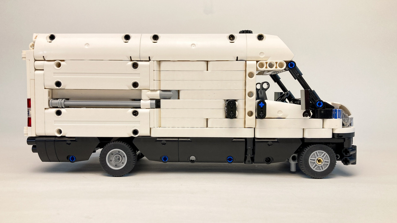 LEGO MOC IVECO Daily - Van by ufotografol | Rebrickable - Build with LEGO