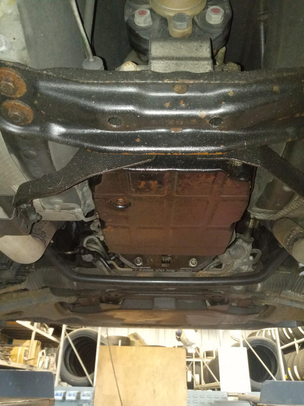 So, shall we all see how much rust is underneath? | Mercedes-Benz ...