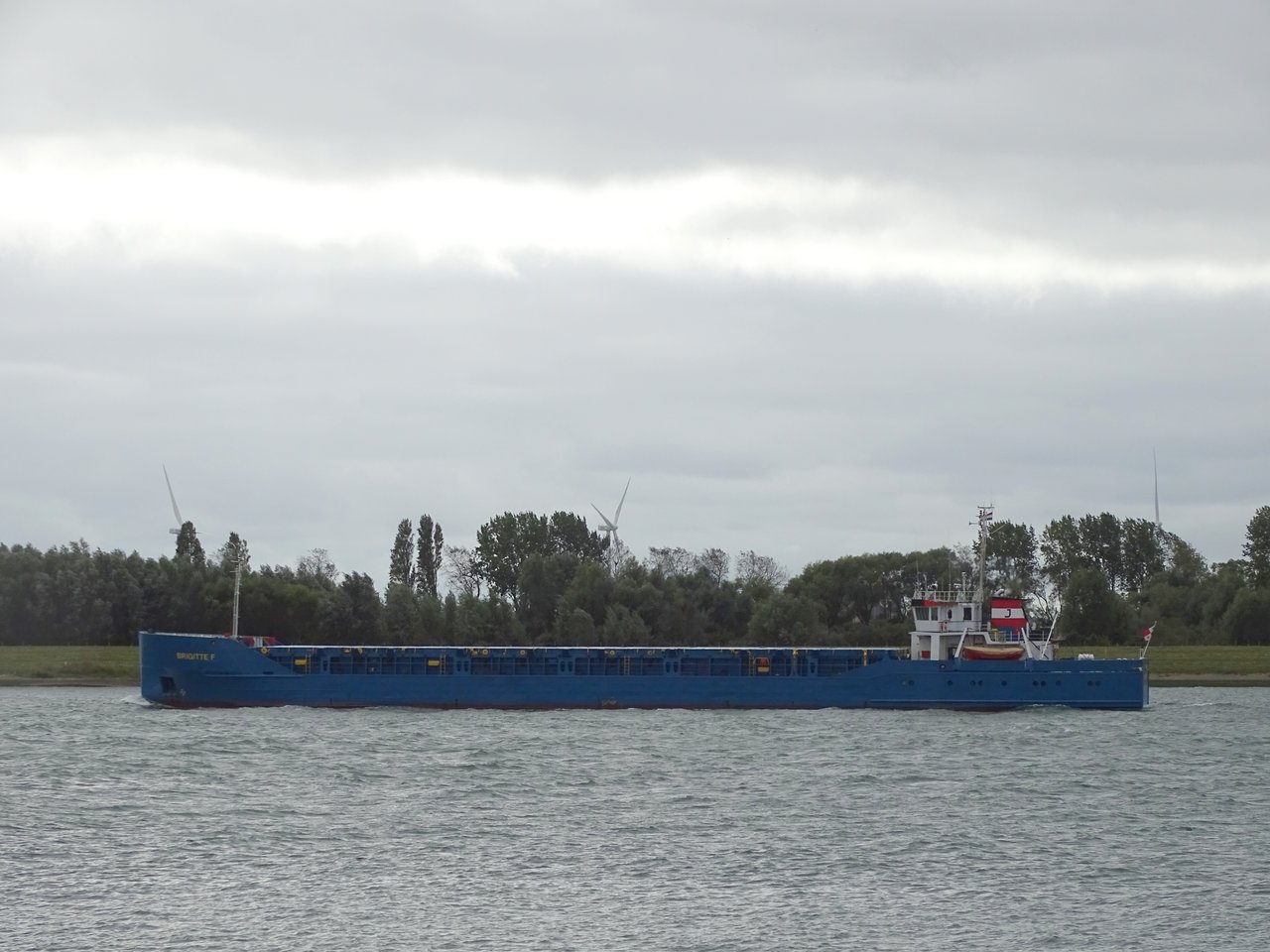 Brigitte F 29 9 2023 nr 1 — Postimages