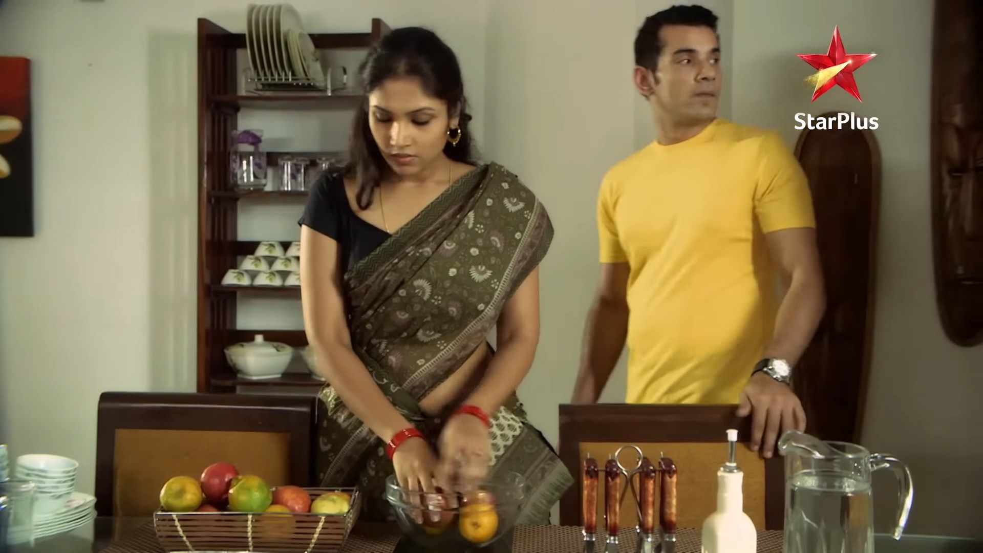 Hot Lady Steamy scenes from ishq kills scenes only mp4 snapshot 06 36 461 — Postimages