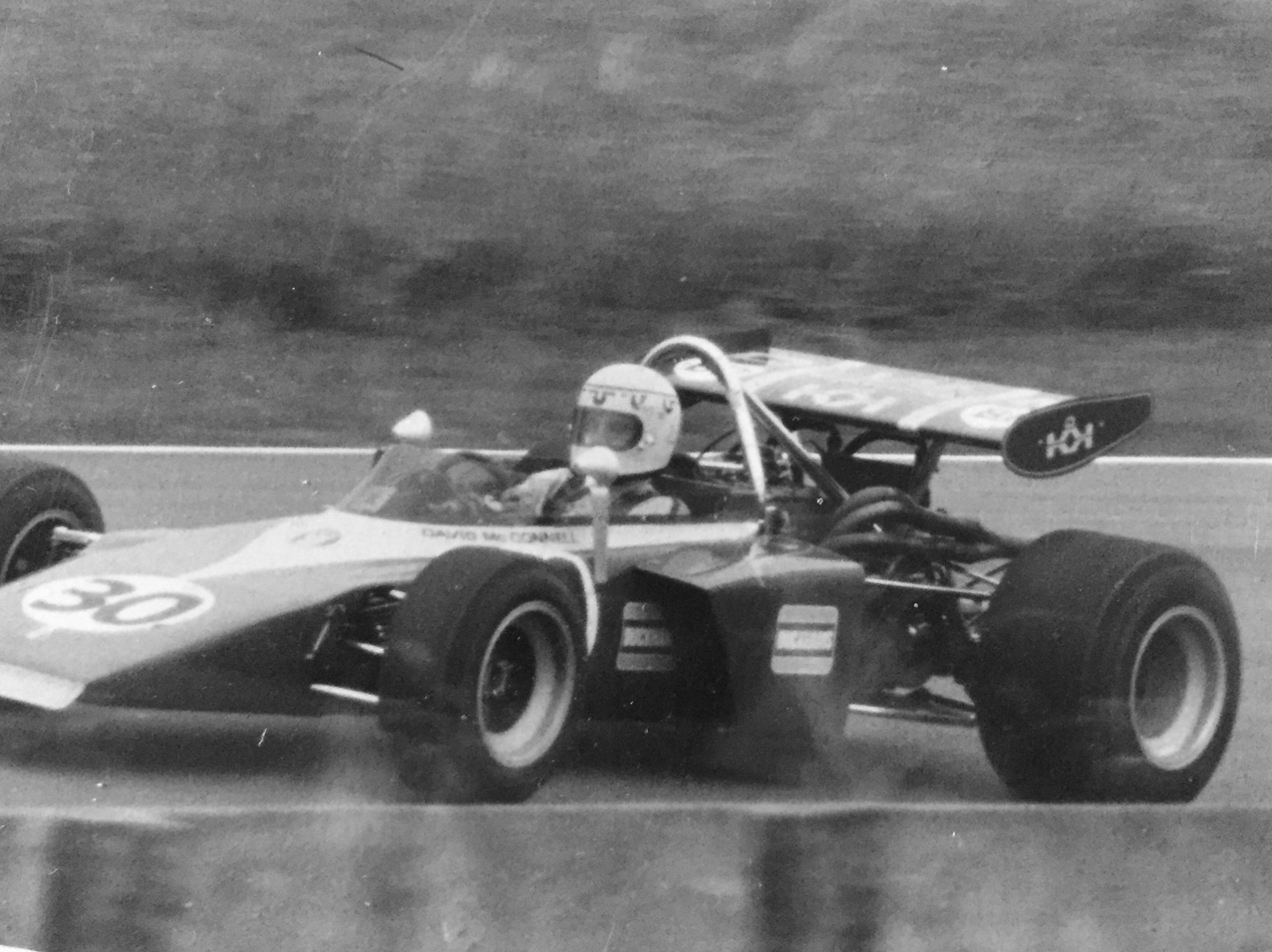 7230 HH R6 BW (1) — Postimages