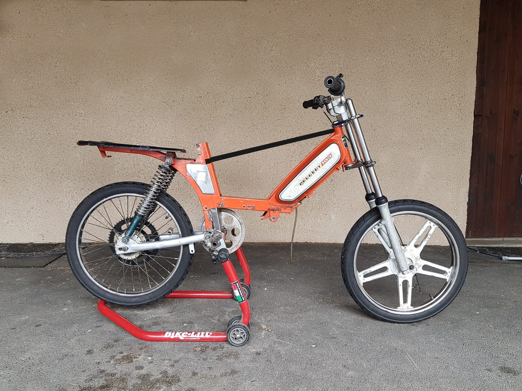 Comp selle — Postimages