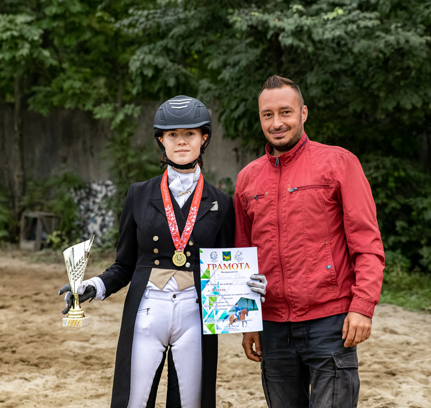 8438 CR2 — Postimages