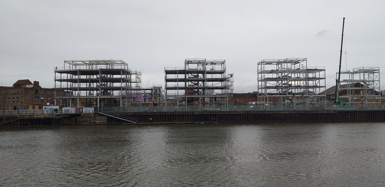 NOTTINGHAM | Trent Bridge Quays Phase 1 | 3 + 4 + 5 Floors | Up to 19m ...