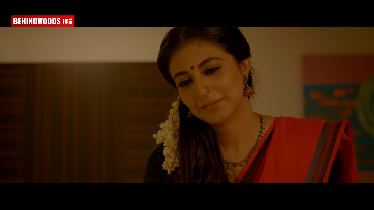 Beautiful Leona Lishoy Seductive Scenes in Red Saree mp4 snapshot 00 55 ...