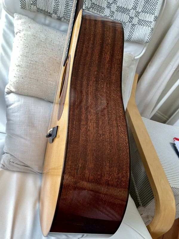 92 F8 B234 EEAB 44 C4 A82 F FFBD45011481 — Postimages